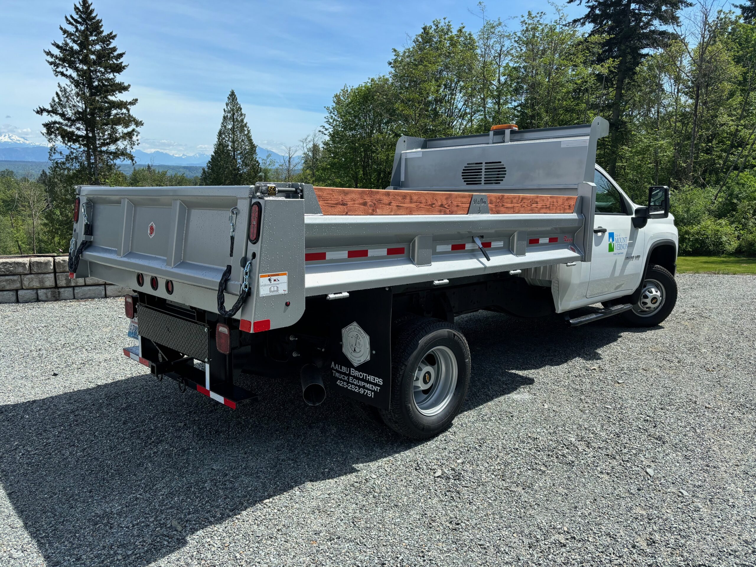 Custom Truck Bodies - Aalbu Brothers
